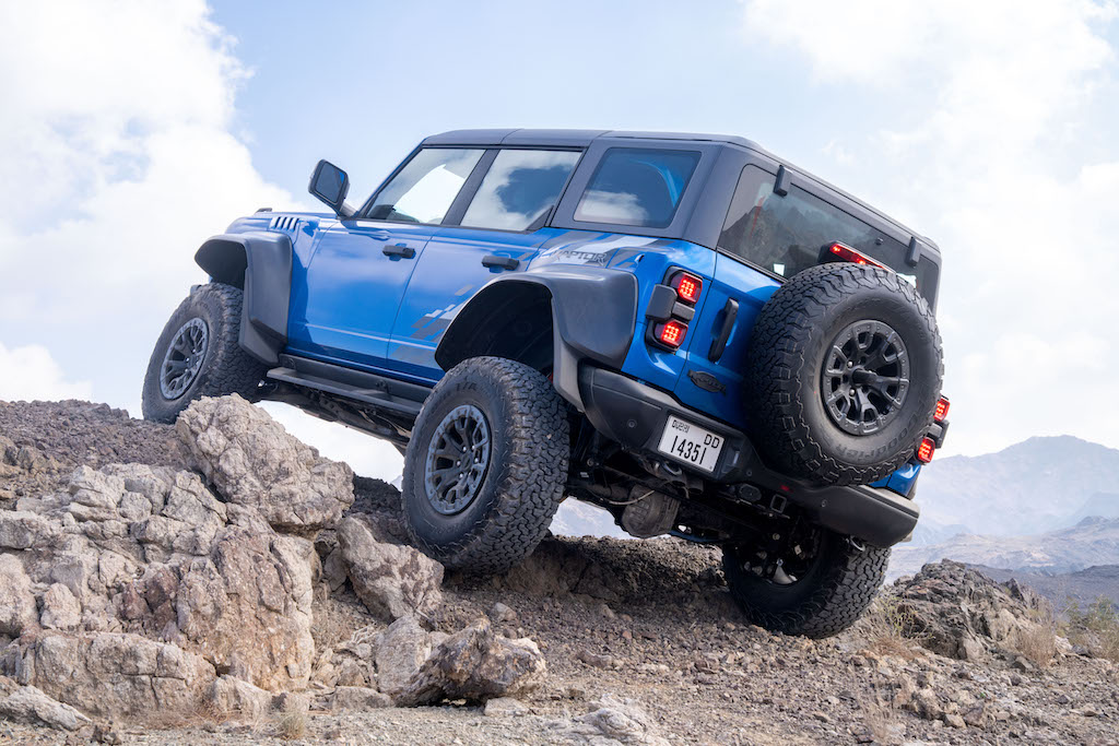 Ford tổ chức hành trình Raptor Adventure tại sa mạc Dubai